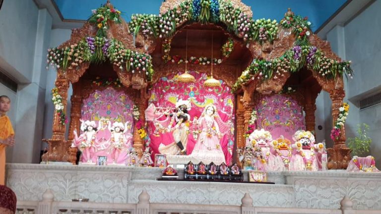 Sri Sri Radha Govind Dev Noida temple - ISKCON Padayatra